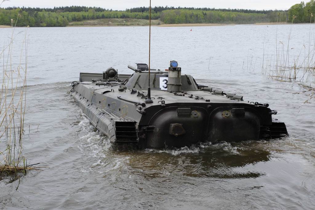 Blog Militarny: Polish BWP 1 in action