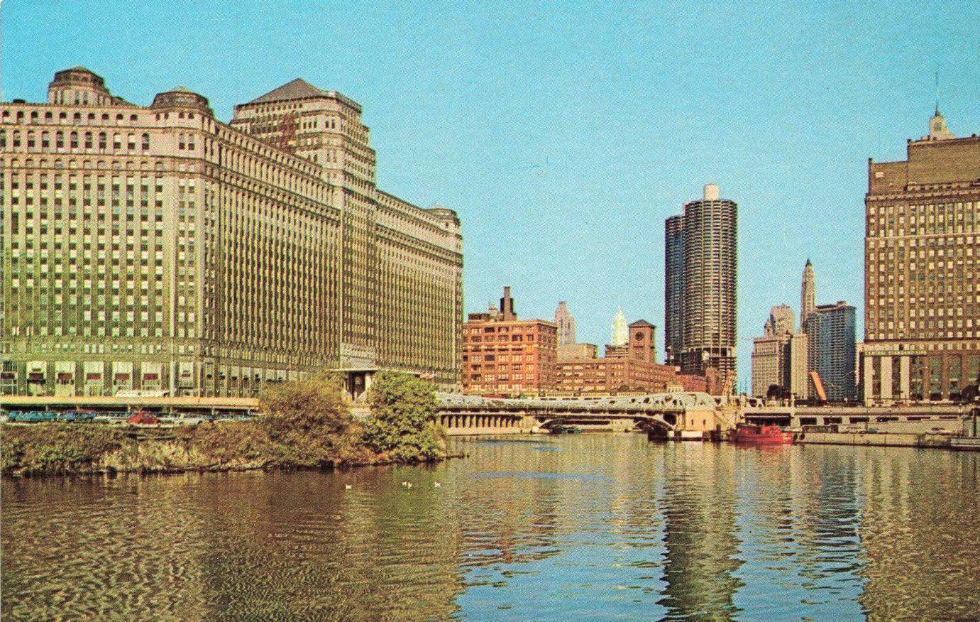 CHUCKMAN'S COLLECTION (CHICAGO POSTCARDS) VOLUME 15 CHUCKMAN'S COLLECTION (CHICAGO POSTCARDS) VOLUME 15