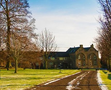 Public Transport Experience: The Big Prize at Luffield Abbey [2]