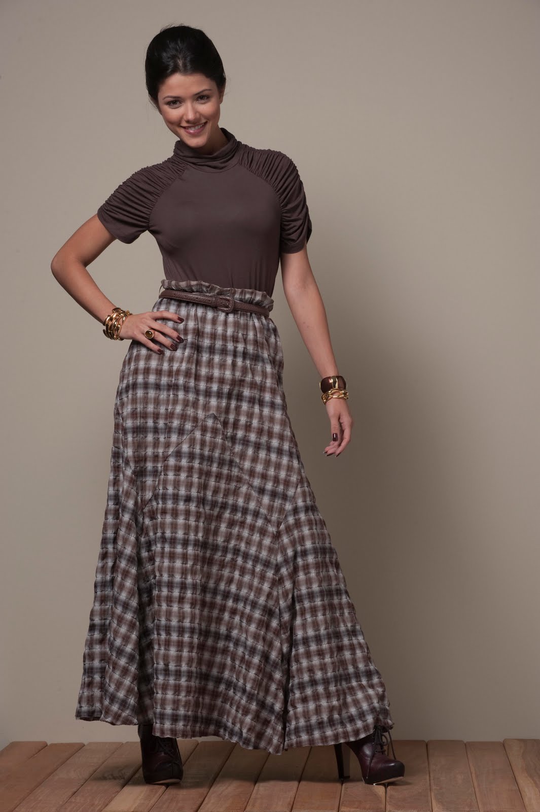 Revista Molde & Cia: As saias chegam com tudo neste inverno