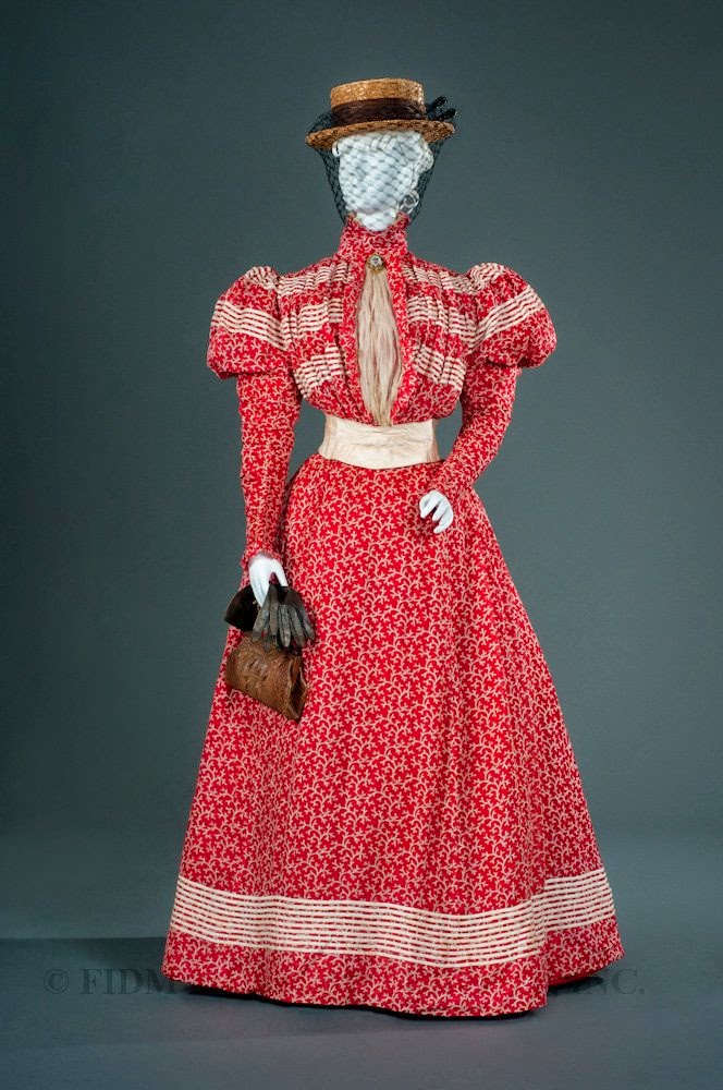 Writers in London in the 1890s: 1890s Women's Fashion