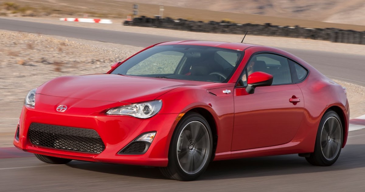 YAW MOMENT RACING: Front-Engine, Rear-wheel-Drive Sport