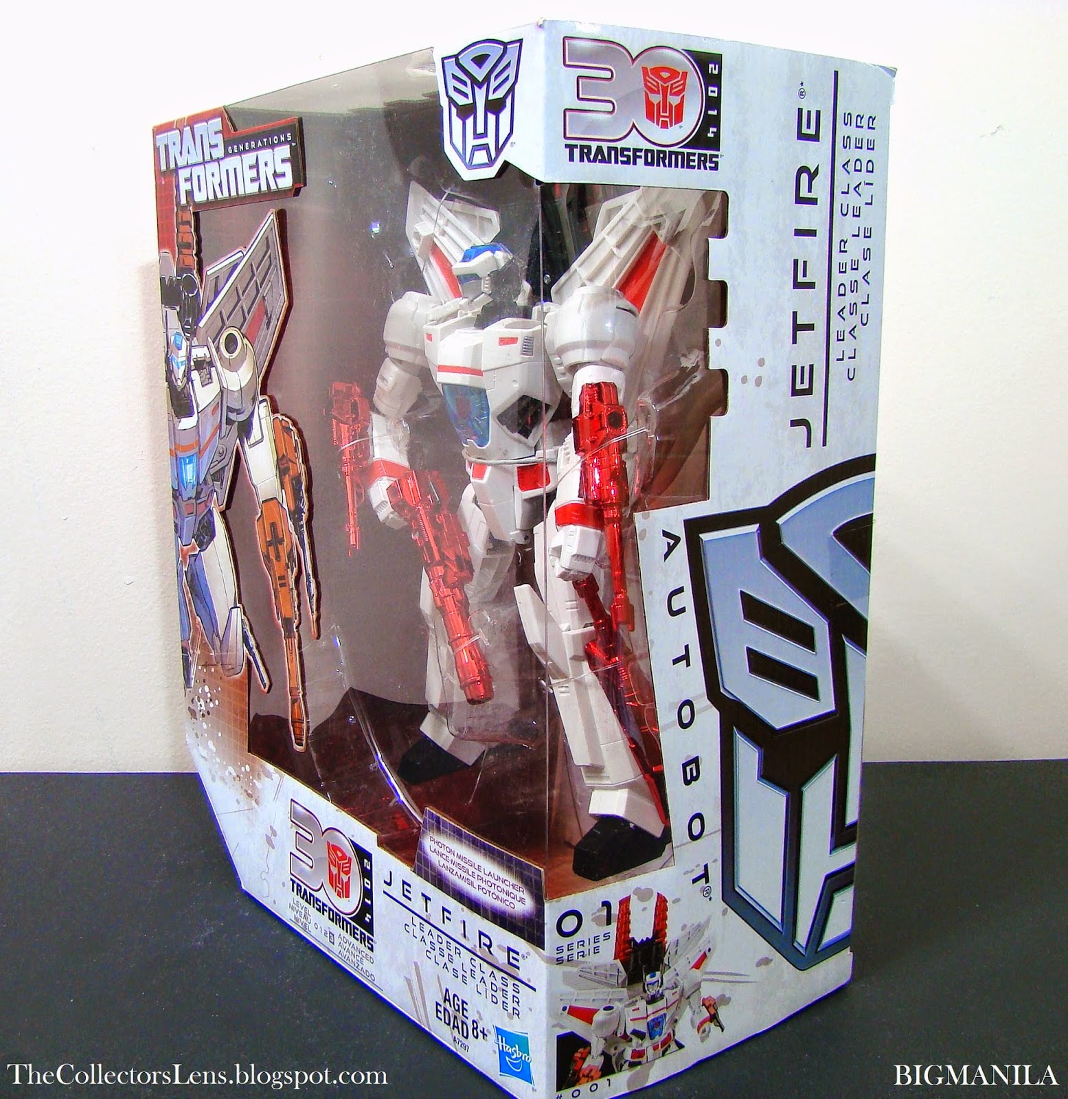 The Collectors Lens: (TT) Transformers Generations Leader Class Jetfire ...