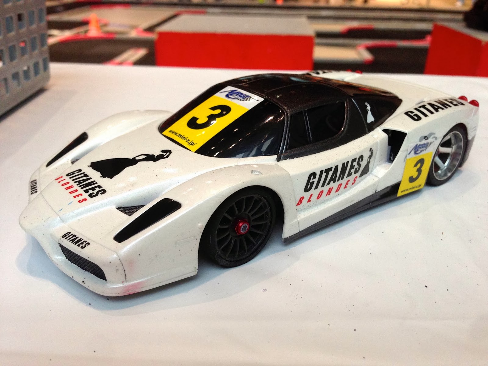 KYOSHOSAN: More Pictures from Mini-Z Cup Finals in Japan