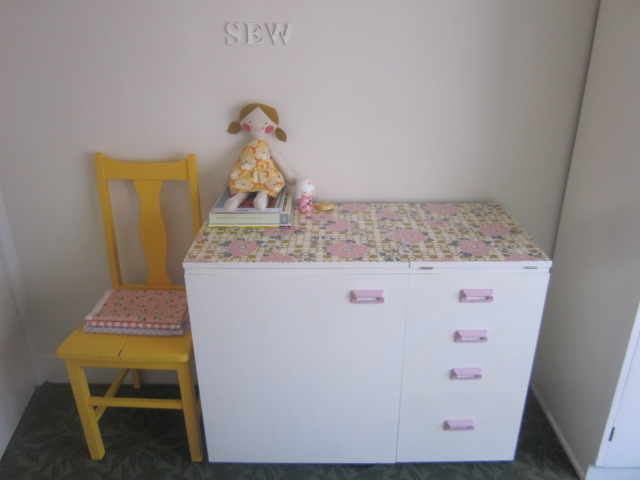 My sewing table - sewpony