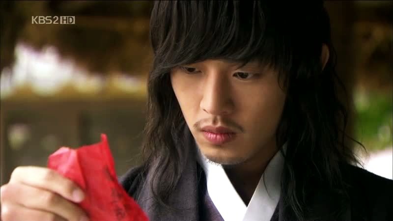 myjanuary25: Yoo Ah In as Moon Jae Shin [Geo Roh]