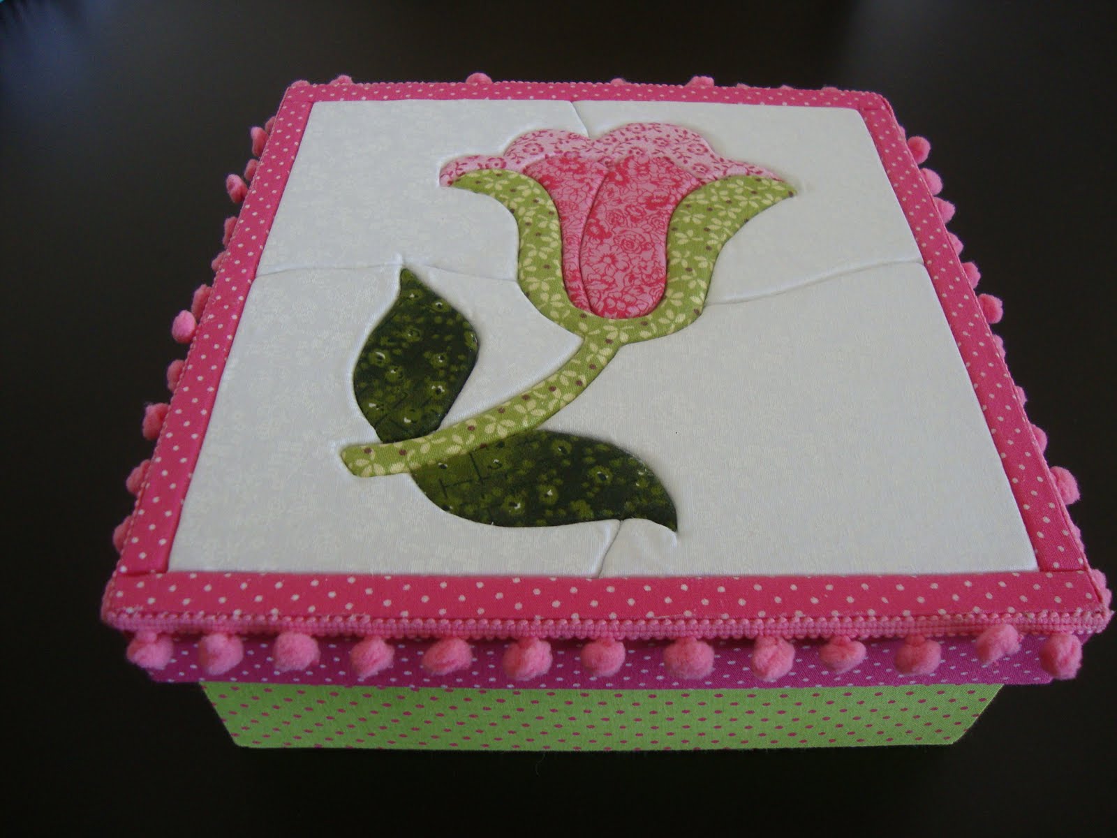 Botões e Fitas - By Aline Monique: Patch no Isopor ou patch embutido