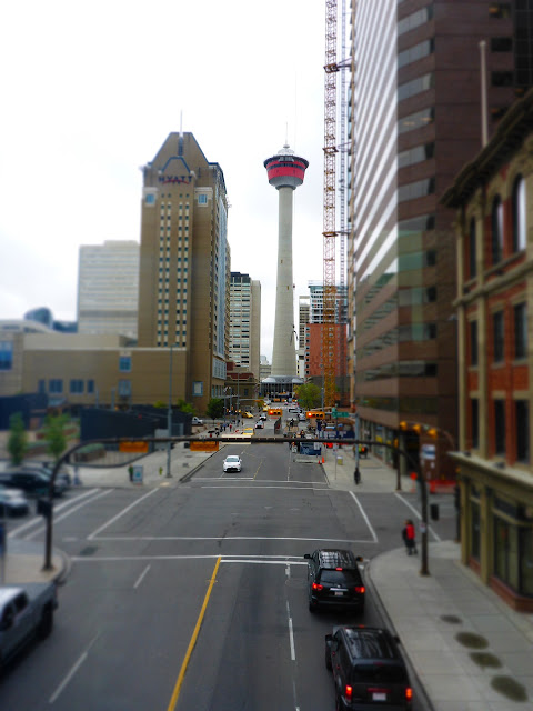 I am Calgary: Calgary: D-Touring through the +15 Skywalk