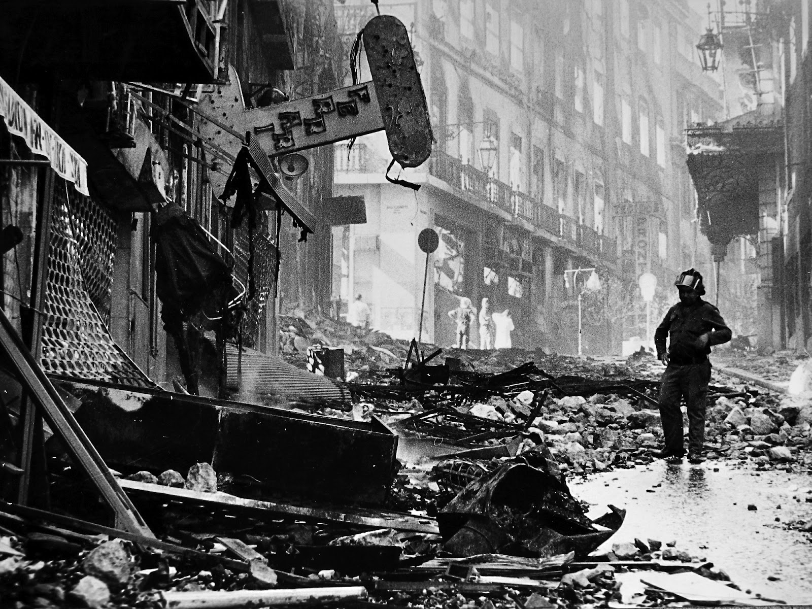 Beco das Barrelas: Em Agosto de 1988 ardeu o coração de Lisboa