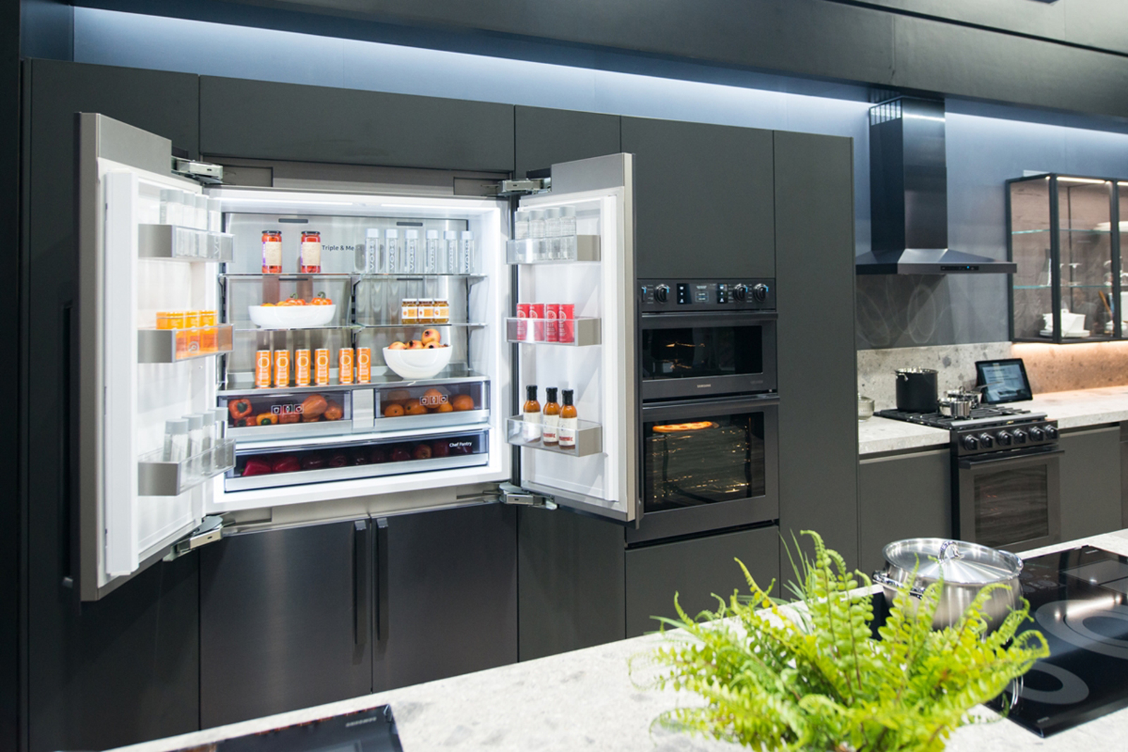 TECH WORLD: Samsung Electronics и Dacor развернут самый большой стенд ...