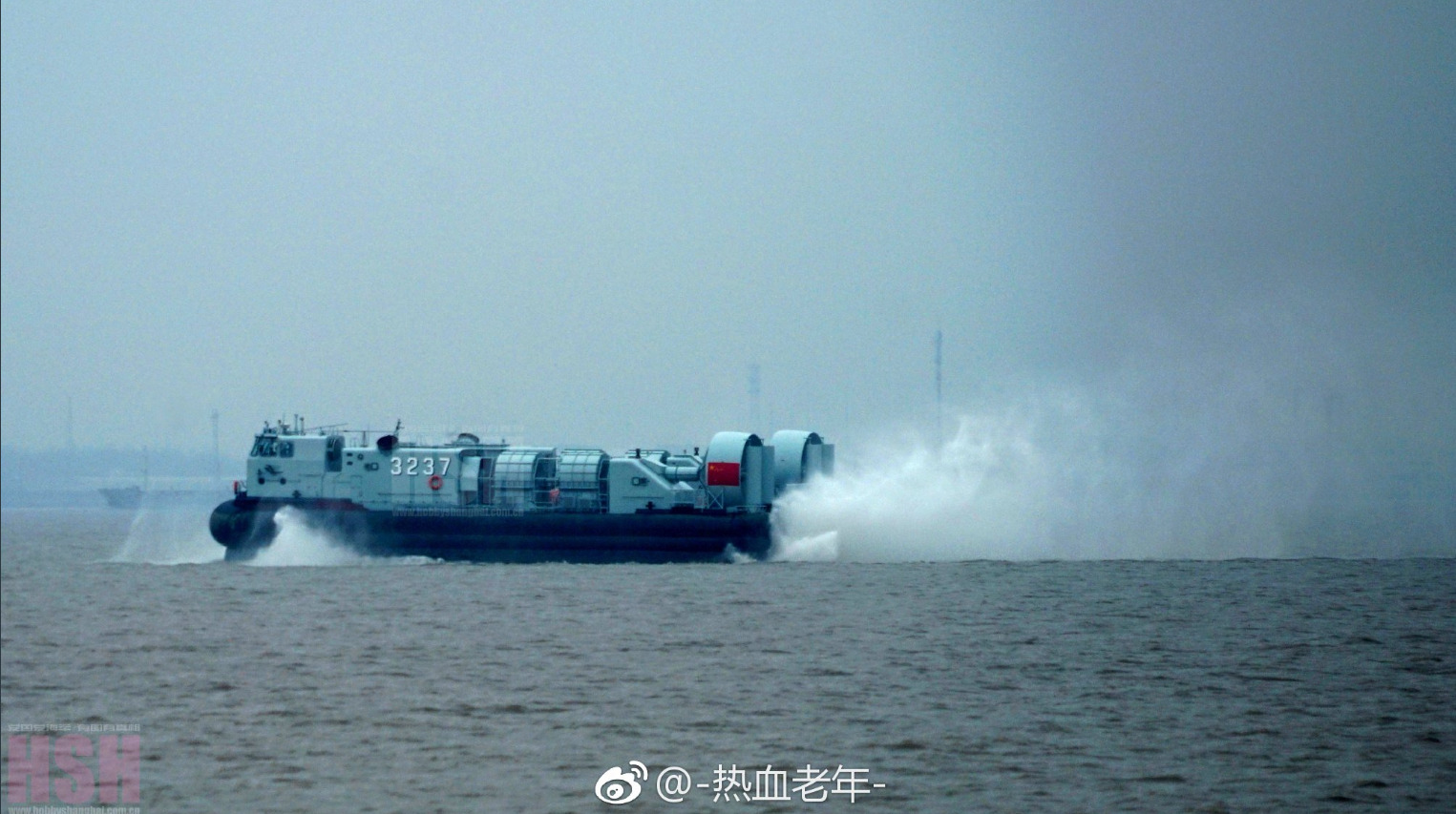 China Defense Blog: China Navy Commissions of the day: Four new Yuyi ...