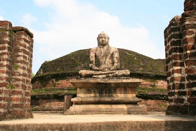 Buddhist architecture - Enchanter Of Island