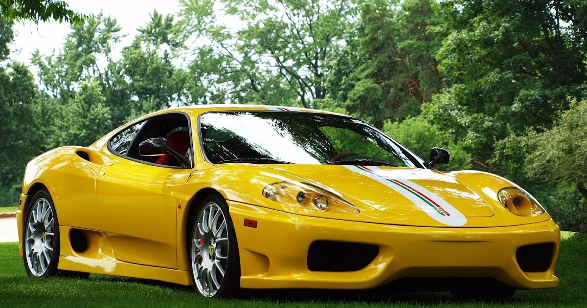 Wallpapers yellow cars pack 6