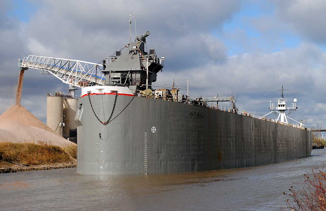 MEC&F Expert Engineers : water current freed the vessel Defiance and ...