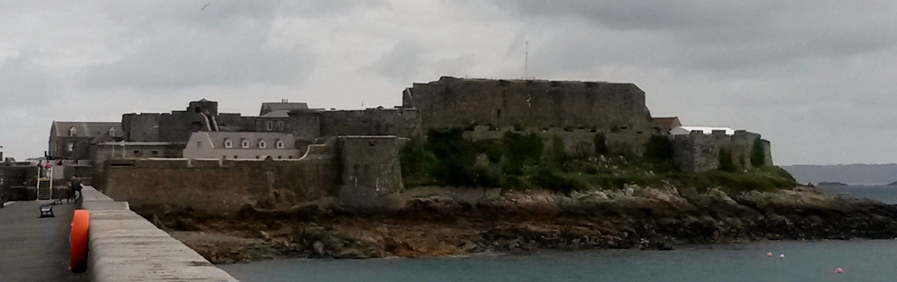 Northumbrian Gunner: Guernsey 2017 - Cornet Castle