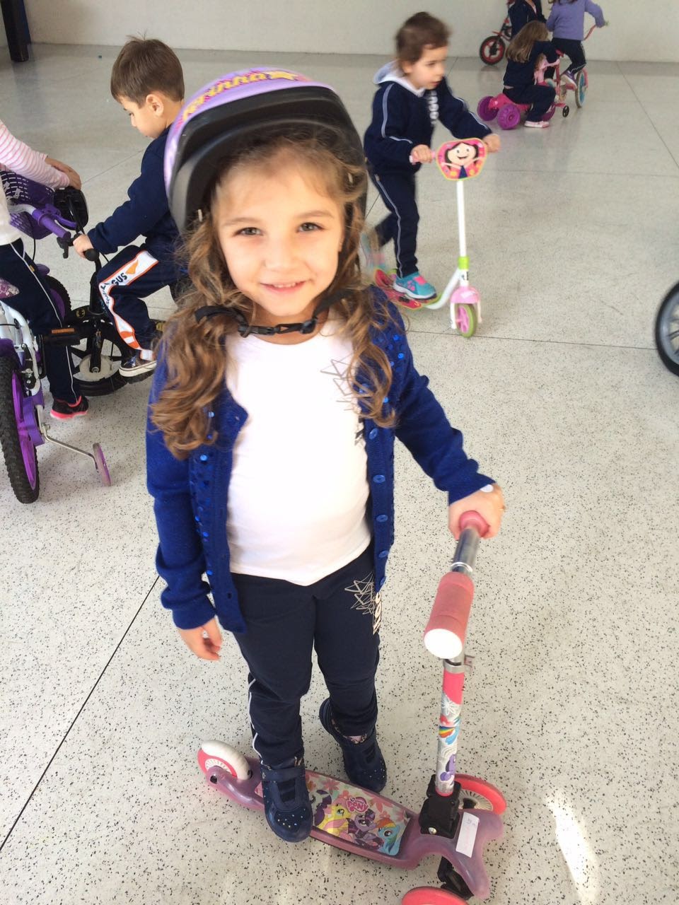 Escola Logus - Construindo Saberes: Projeto sobre rodas - Educação Infantil