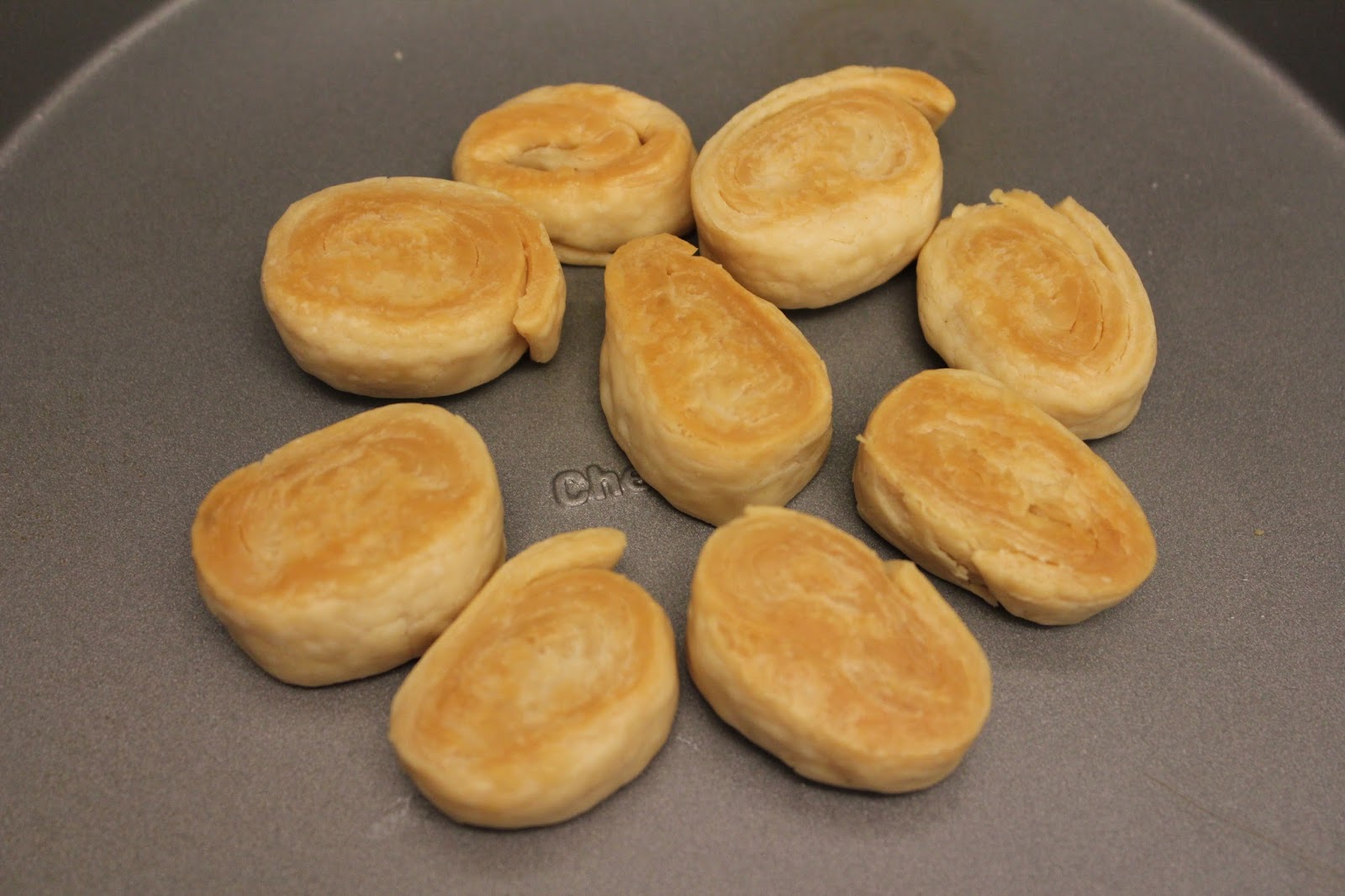 Aparna's Cookbook: Jibe goja (Baked)