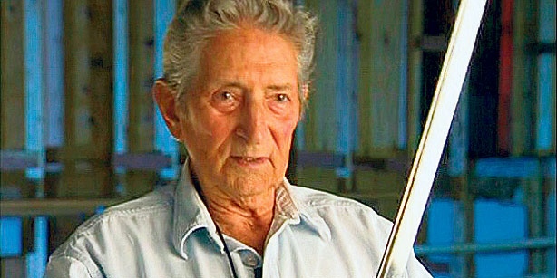 Monitor Post: "Darth Vader" actor Bob Anderson dies at 89 years