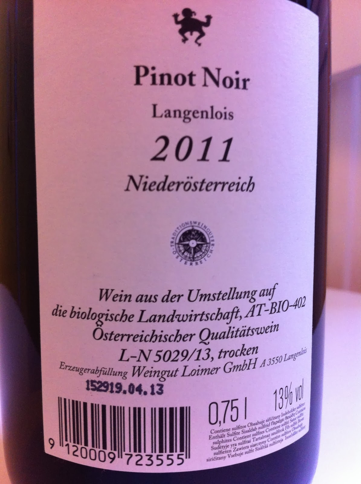 WINE IN SWEDEN: TN : Loimer Terrassen Pinot Noir 2011,Weingut Loimer ...