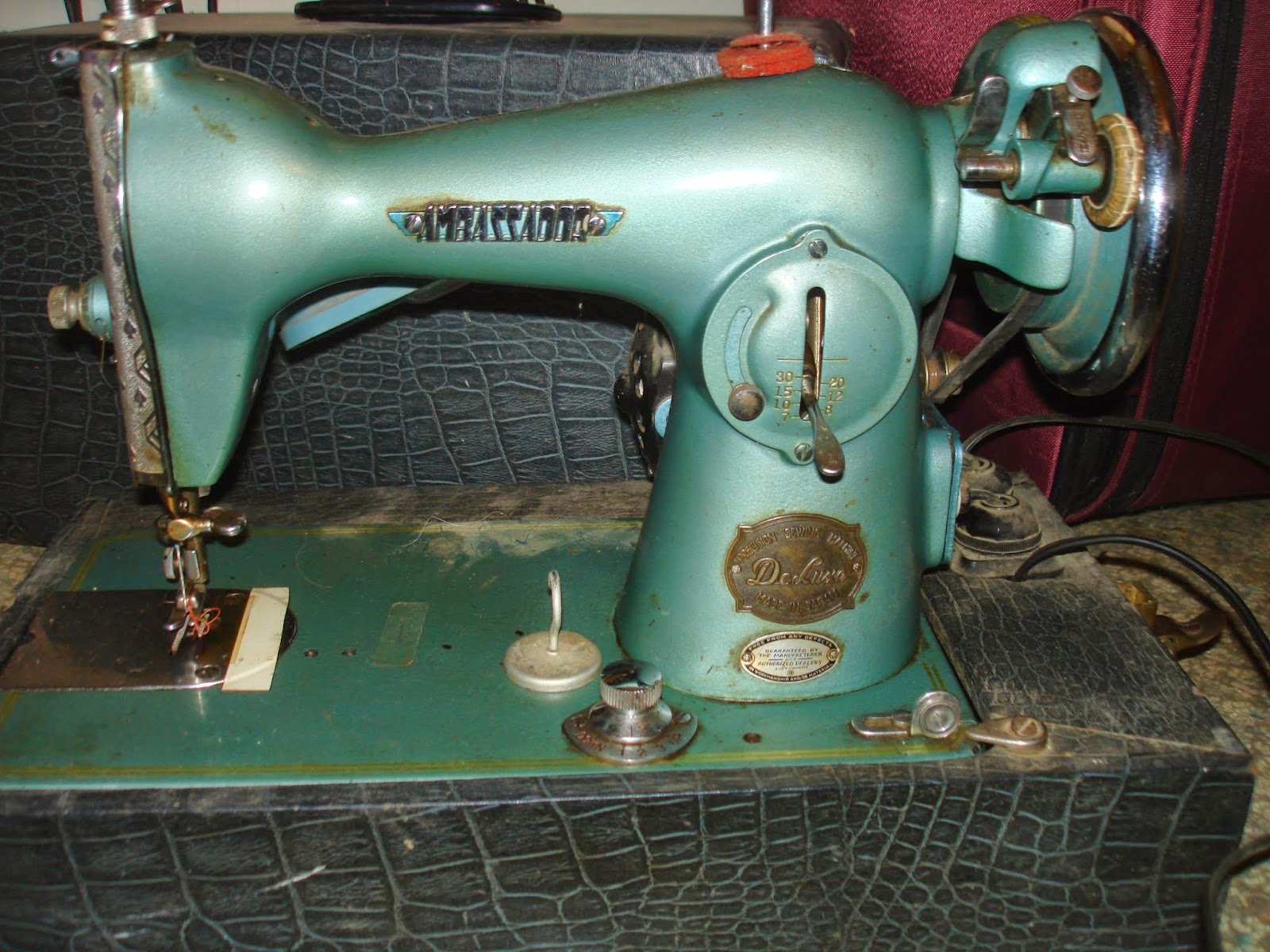 Targhee Tidbits: Singer 15 Clone