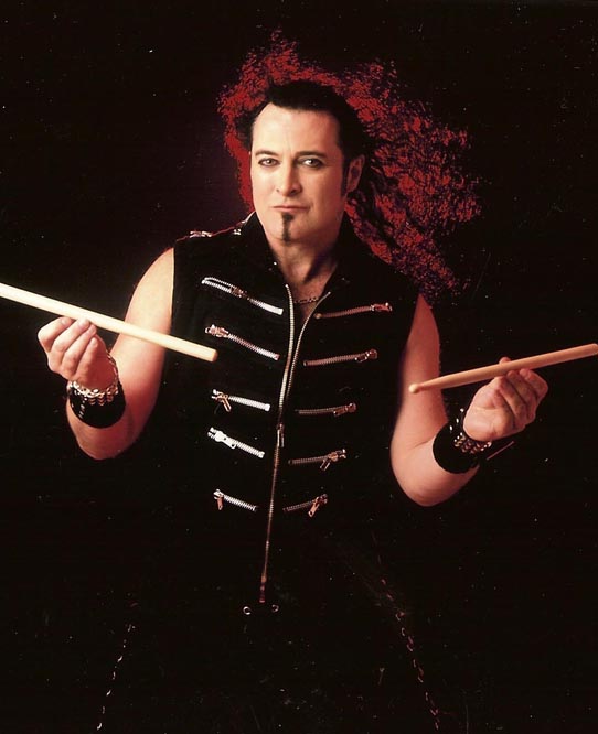 Zona Rock Dan Metal : STET HOWLAND