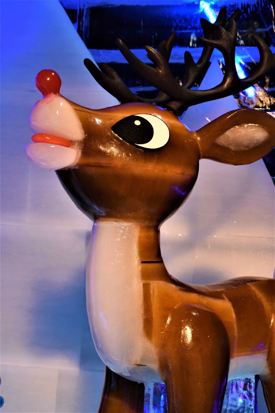 Gaylord Opryland ICE!- Rudolph the Red-Nosed Reindeer Is A Must See!