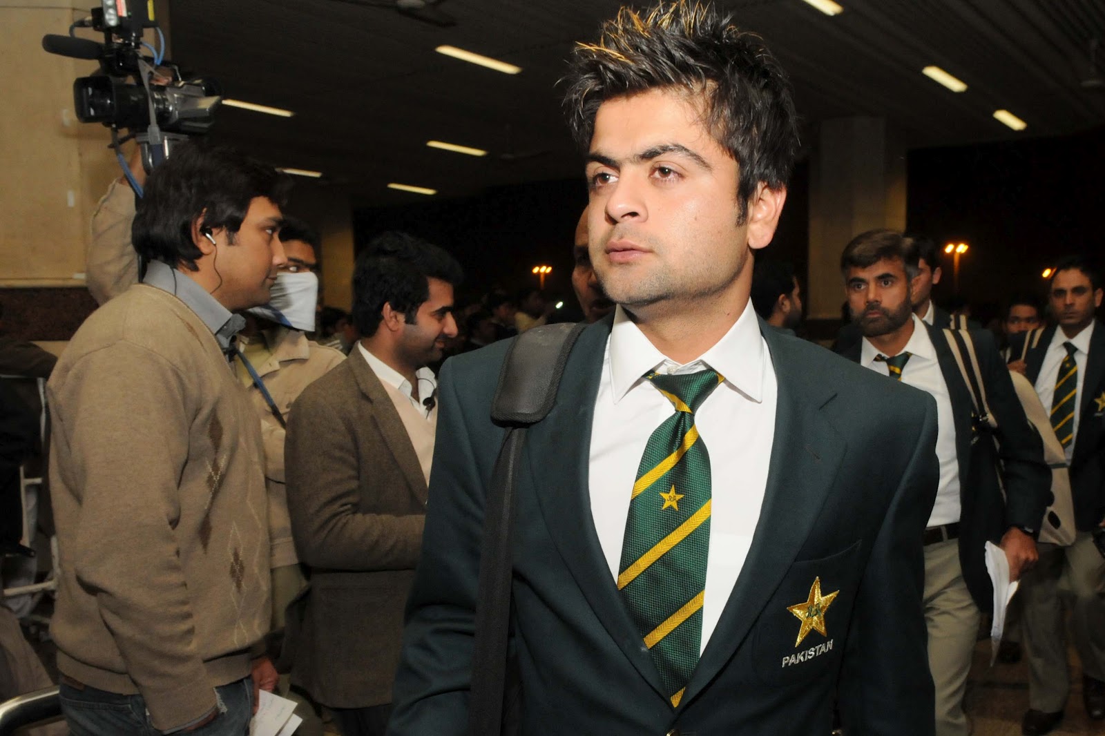 Pakistani Cricket Players Biography Wallpapers : Ahmed Shehzad