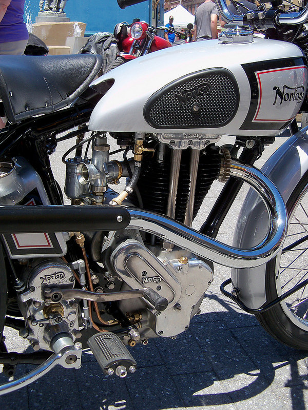 GeekBobber: The 520 Chain Cafe