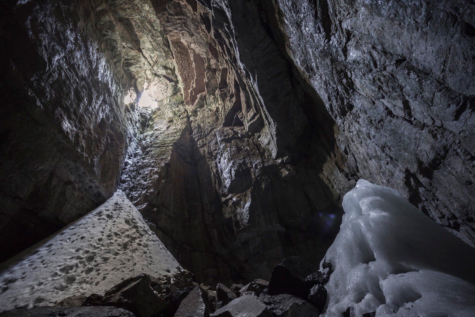 HEAVEN'S GATE CAVE, UTAH - ADAM HAYDOCK