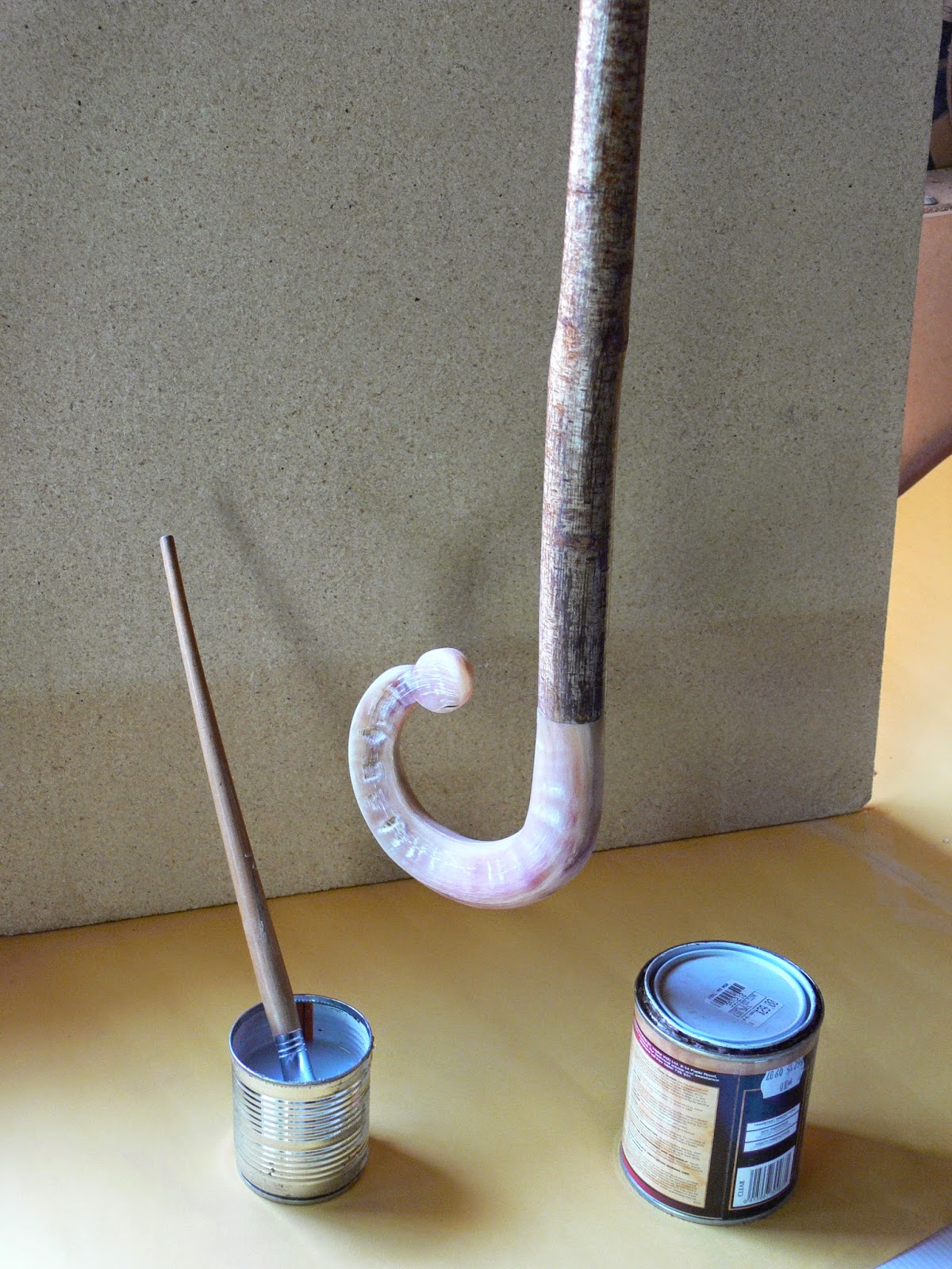 Woolshed 1: Shepherd's Crook. How to make a horn-headed crook