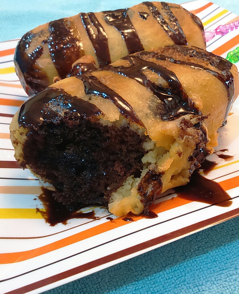 sarguna's fantabulous kitchen: Deep fried twinkies/twiggies