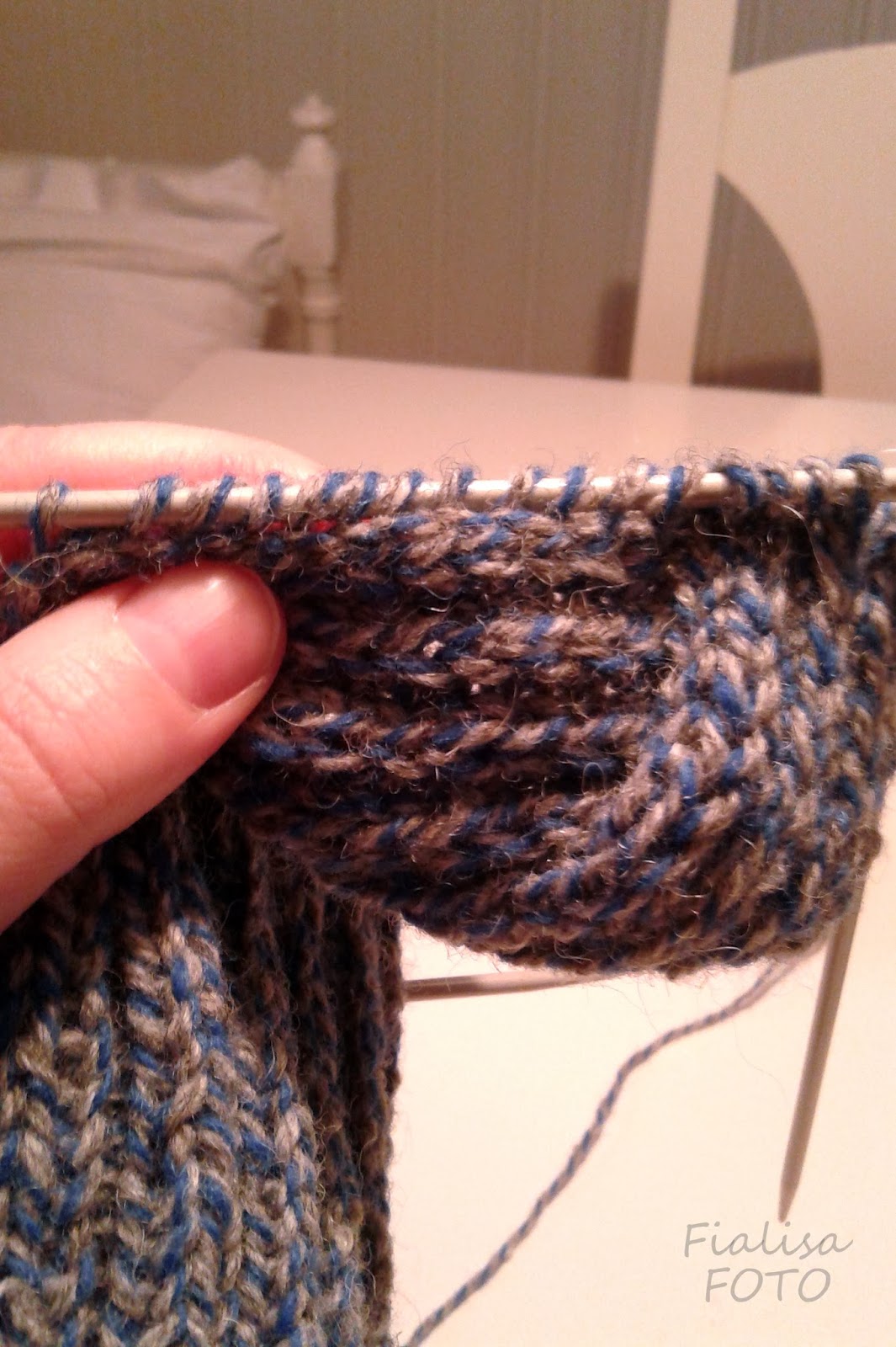 Fru Fialisa: Sticka en socka