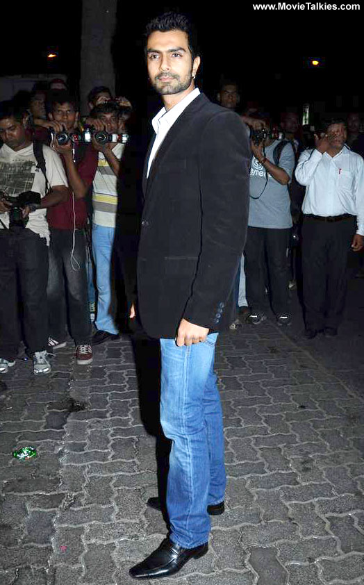 Bollywood: Ashmit Patel Profile, Bio, Pics And Wallpapers 2011