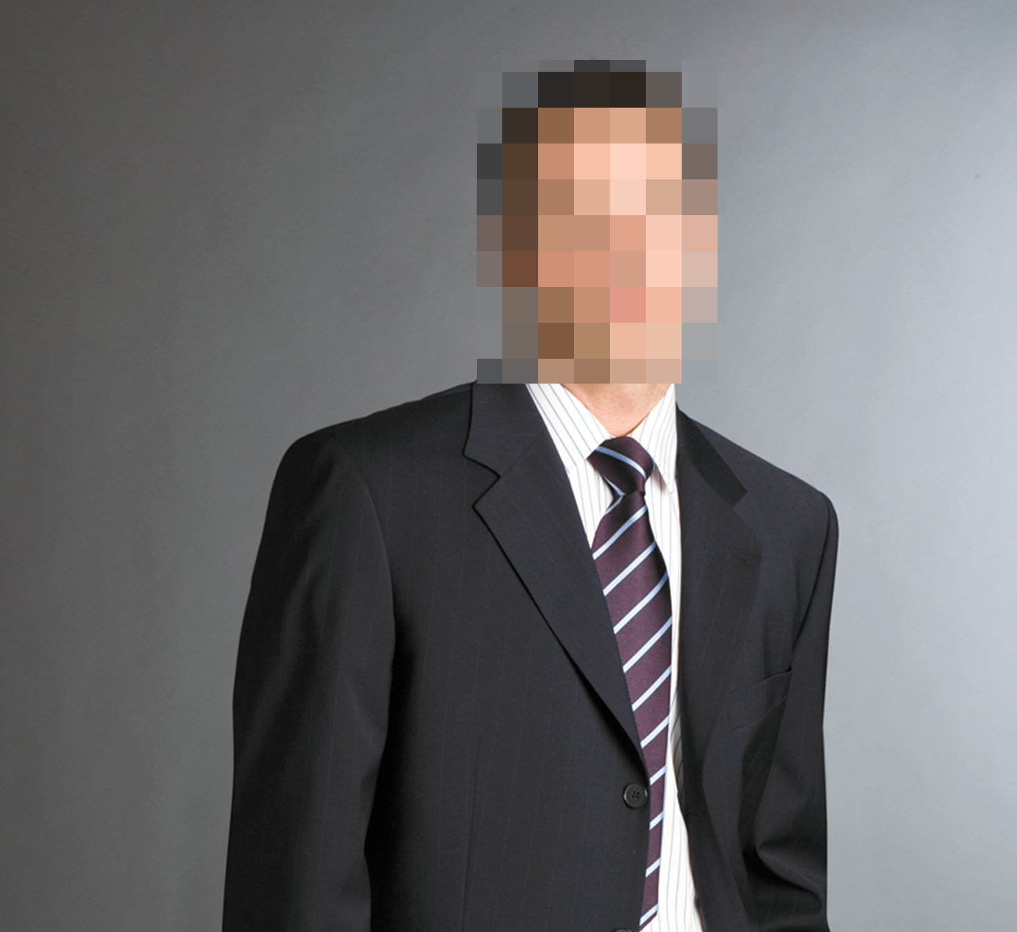 putting pixels on someone's face | WordReference Forums