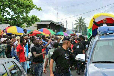 Rohff “en chef d’état” aux Comores | HabarizaComores.com | Toute l ...