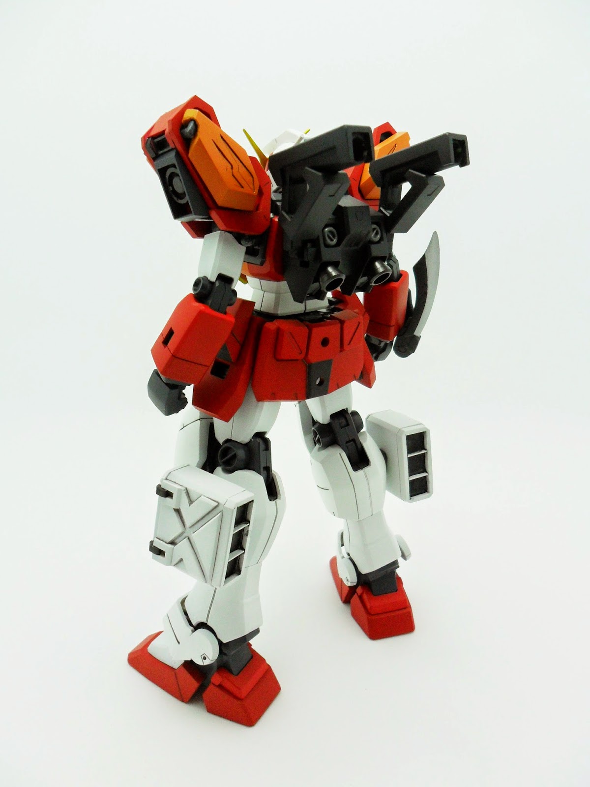 Custom Build: 1/100 Gundam Heavyarms Custom Fantasy Ver.