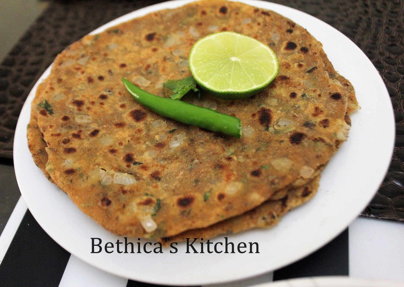 Bethica's Kitchen Flavours: Koki Roti - Sindhi Style