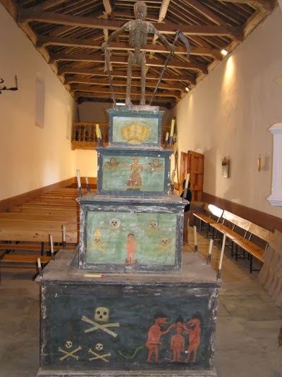 Patrimonio popular: Catafalco de Abraveses de Tera: La cuatro caras.