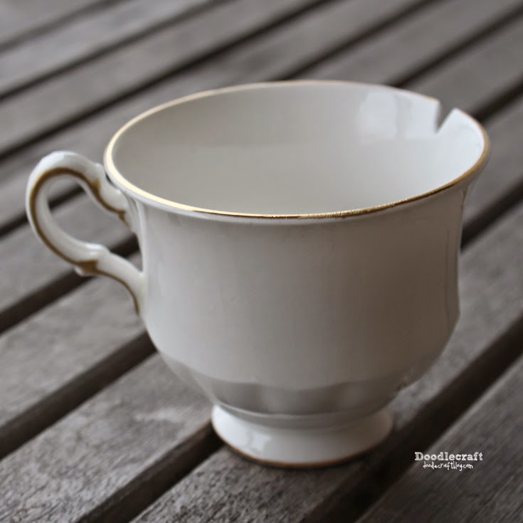 Once Upon A Fourth Dimension Belle's Chipped Cup! - making handycrafts