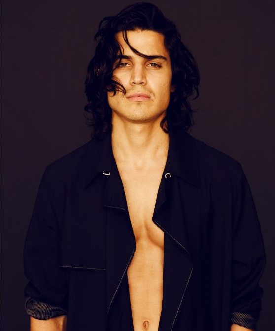 Hottie of the Week- Álex González | LATTES + LIPSTICK