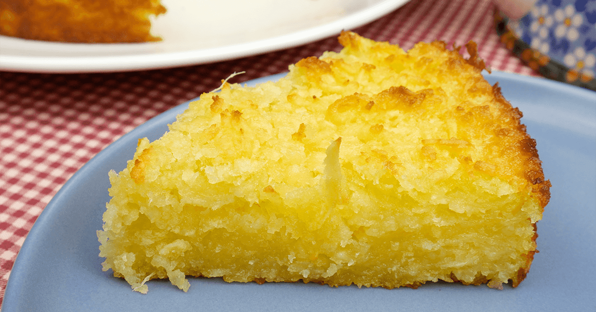 Bolo de mandioca com coco cremoso - Amando Cozinhar: Receitas Fáceis e ...