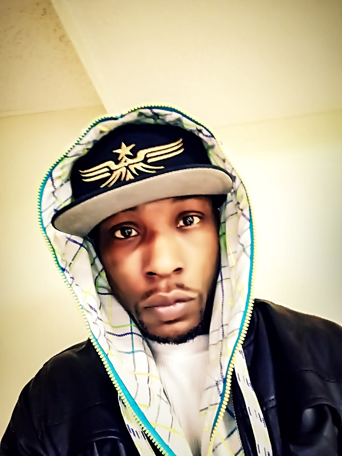 Rel Mr.: REL MR. LIVE PERFORMANCE @FUBAR