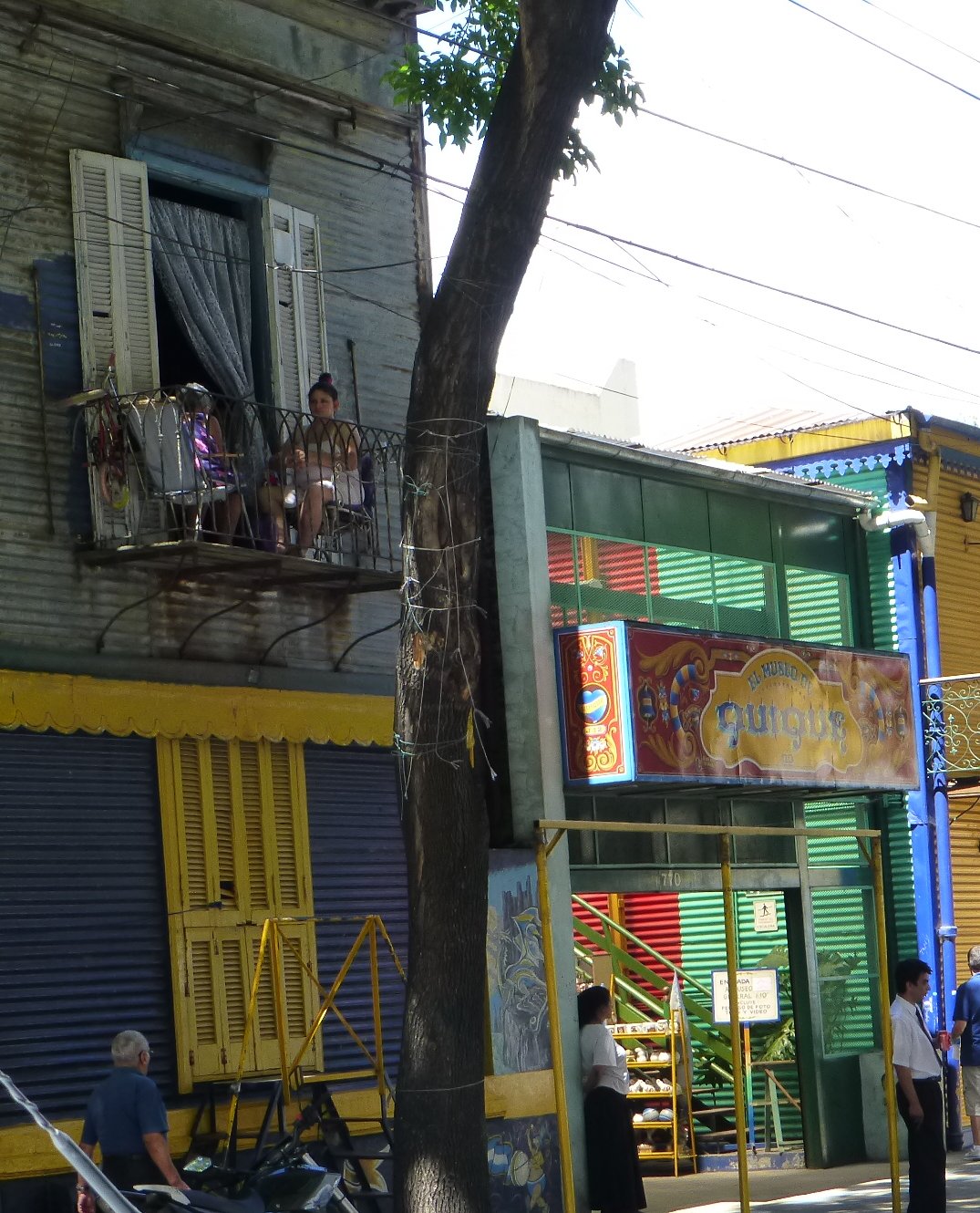 Marcea's World: Day 11, A Tour of Buenos Aires Neighborhoods