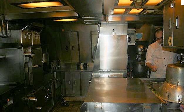 The Submariners Lounge: Royal Navy Submarine Life