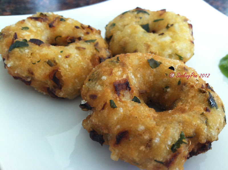 The Sizzling Pan: "Appetizers"- Spinach-Rice Vadas