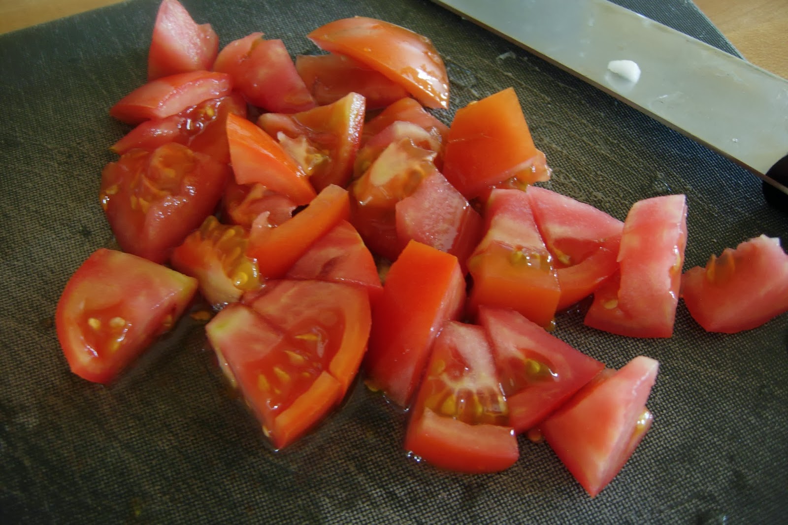 The Experimental Alchemist: Akoho sy Voanio: Chicken in Coconut Milk