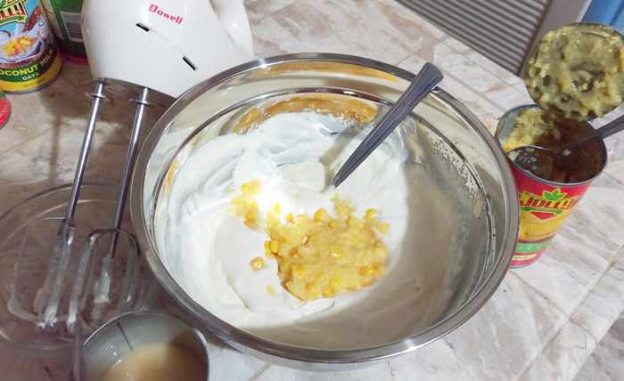 Perfect Summer Treat: Jolly Homemade Cream Corn Ice Cream + Recipe ...