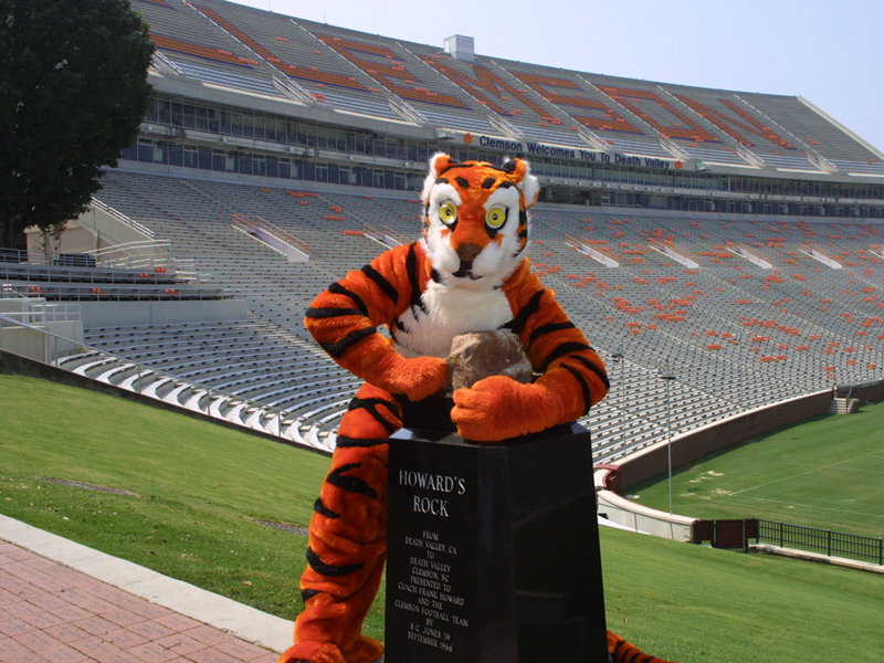 The Belles of Saturday: ACC Weekly Feature - Clemson, SC - Tiger Rag