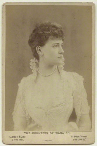 Retratos de la Historia: LA CONDESA DE WARWICK: de aristócrata a socialista