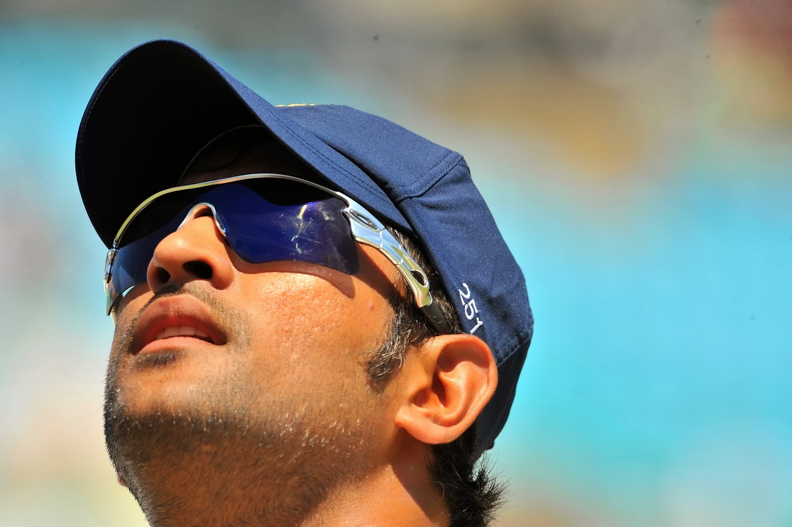 Mahendra Singh Dhoni Wallpaper | Wallpaper HD Beauty for Free